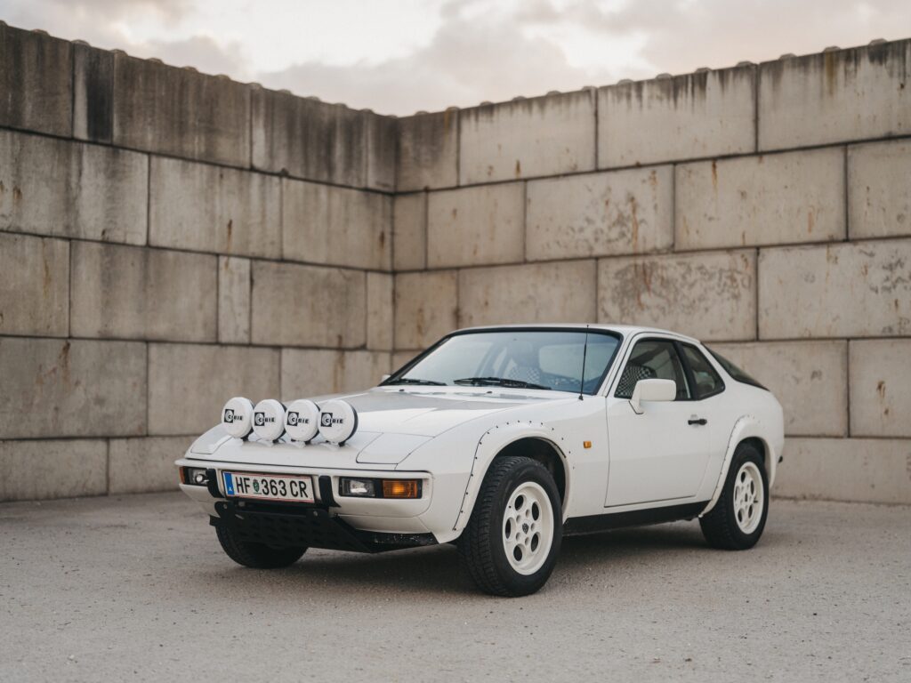 Porsche 924s Rallye | Garage Dakar